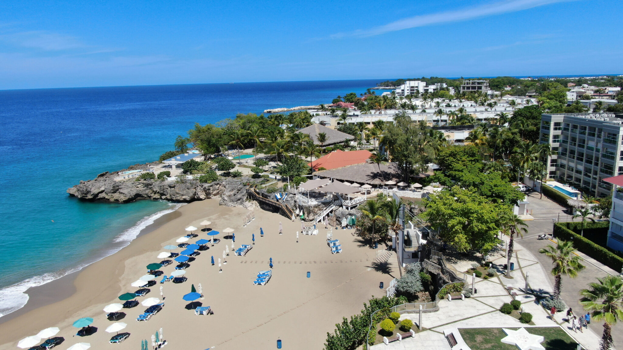 Waterfront Restaurant and Village Home - Playa Alicia
